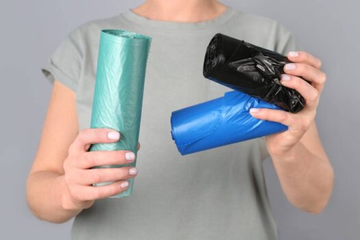 How To Roll Plastic Bags So You Can Pull One Bag Out At A Time | DIY ...